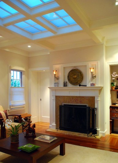 30 Inspirational Ideas for Living Rooms with Skylights | Decoist