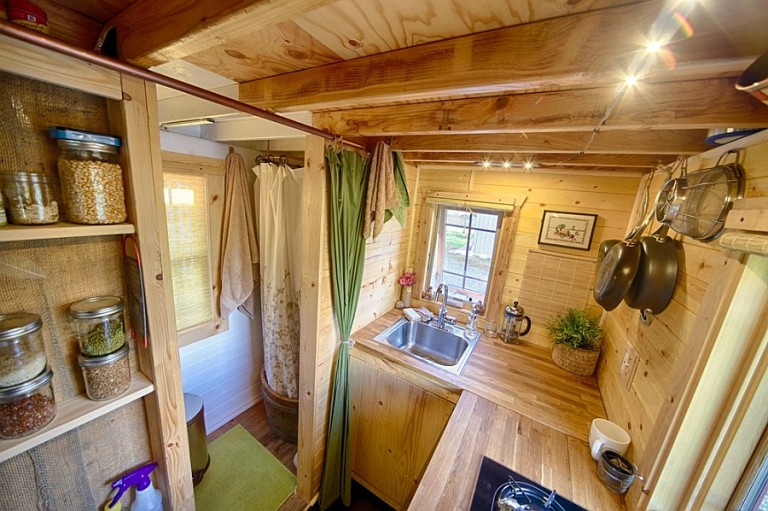 Mobile Tiny Tack House Is Entirely Built By Hand! And Looks Gorgeous ...