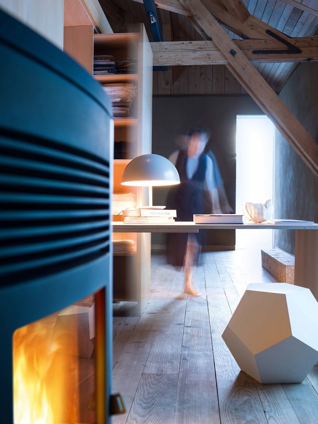 Stunning Contemporary Pellet-Burning Stoves, Energy-Efficient Designs