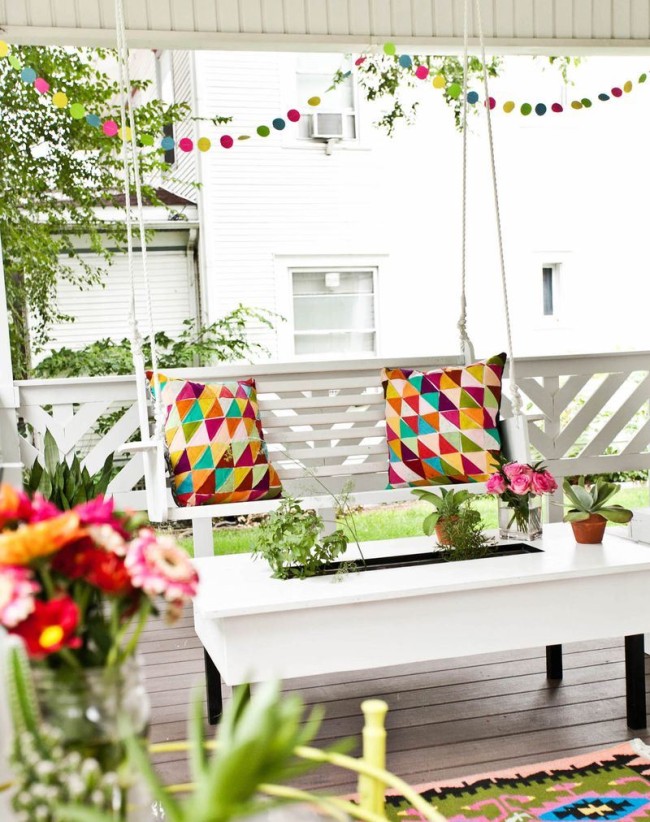 A Party Checklist for Design Lovers | Decoist