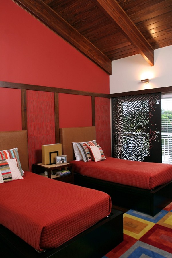 23 Bedrooms That Bring Home the Romance of Red | Decoist