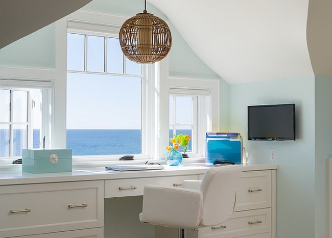 10 Cheerful Home Offices with Beautiful Beach Style | Decoist