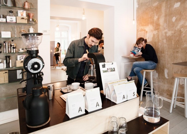 8 Independent Coffee Shops Serving Good Coffee and Design | Decoist