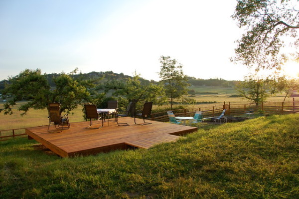 14 Floating Decks of All Kinds for the Perfect Outdoor Summer Space ...