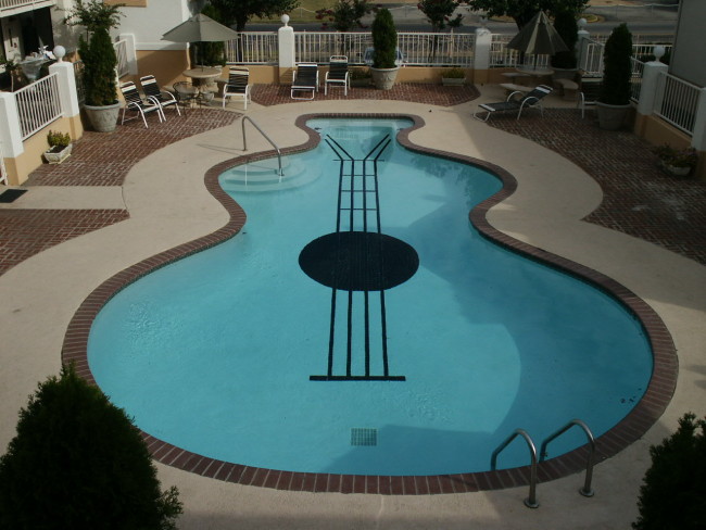 Summery Swimming Pools with the Most Unusual Shapes | Decoist