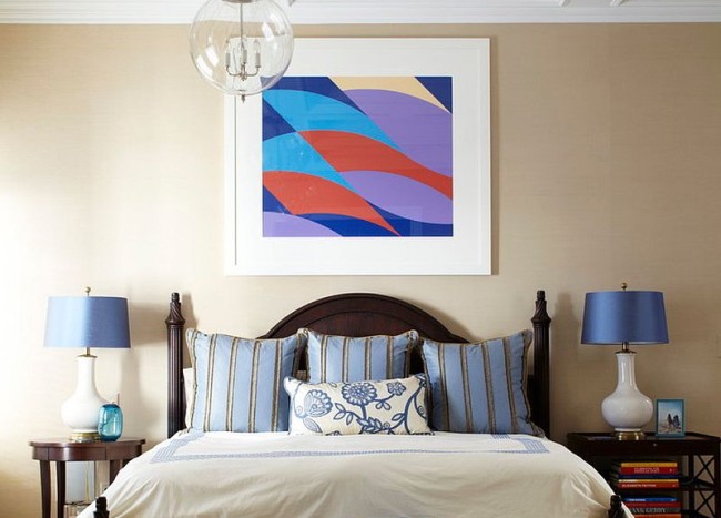 30 Bedrooms that Wow with Mismatched Nightstands