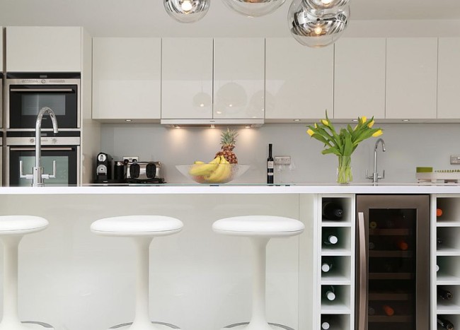 Trendy Display: 50 Kitchen Islands with Open Shelving | Decoist