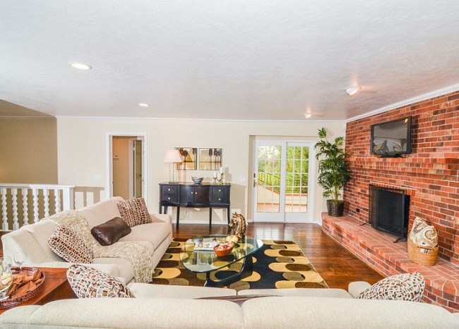 Brick Accent Walls: 100 Exposed Brick Wall Designs & Ideas to Enhance ...