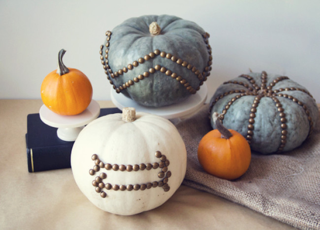How To Dress Up A Pumpkin: 8 Easy & Chic Pumpkin Dress Up Ideas