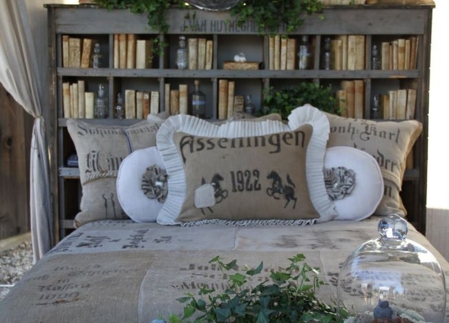 17 DIY Bookcase Headboard Design Ideas