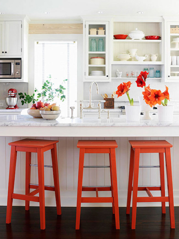 18 Brilliant Kitchen Bar Stools That Add a Serious Pop of Color | Decoist