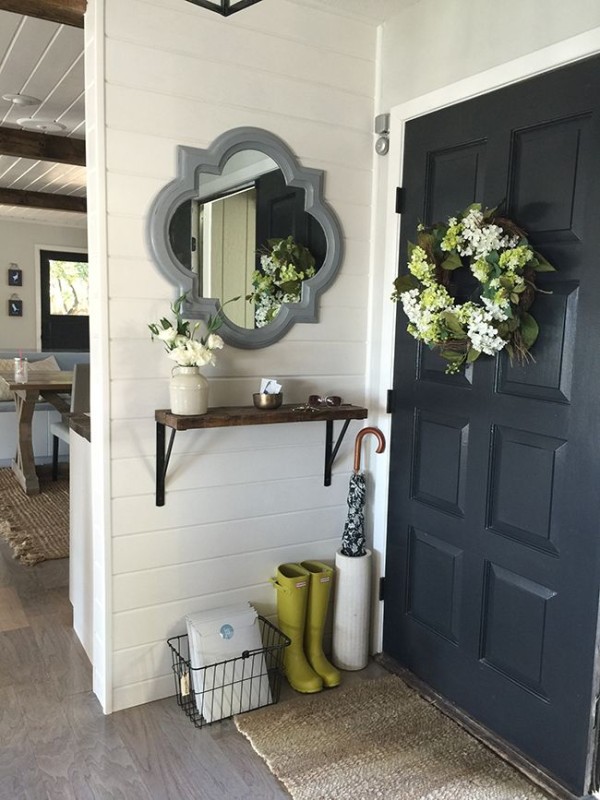 40 Entryway Mirror Ideas That Are Absolutely Captivating