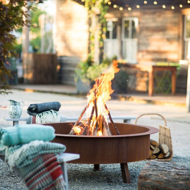 High-End Patio Furniture Options for Spring | Decoist
