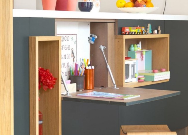 42 Space-Saving Fold Down Desks To Maximize Productivity