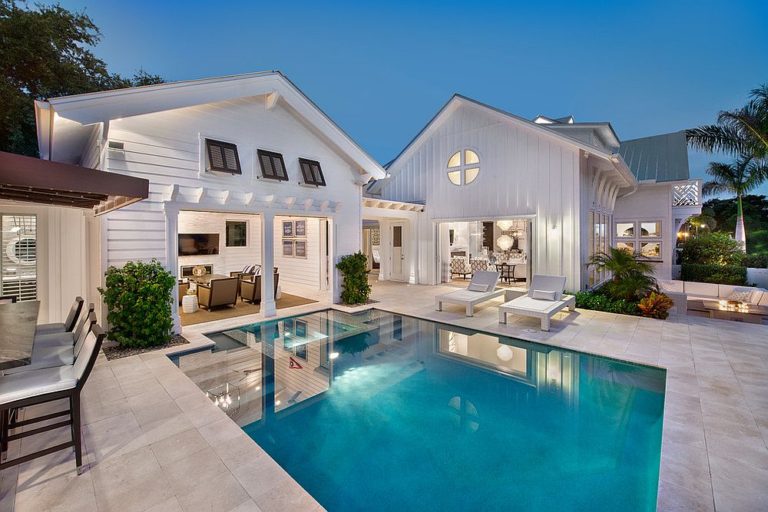 41 Pool House Designs To Complete Your Dream Backyard Retreat
