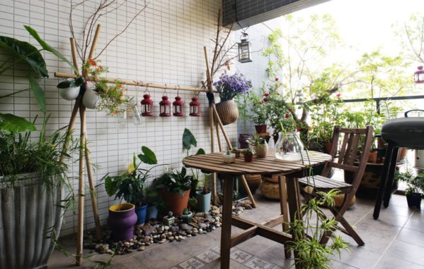 Urban Oasis: Balcony Gardens That Prove Green Is Always In Style | Decoist