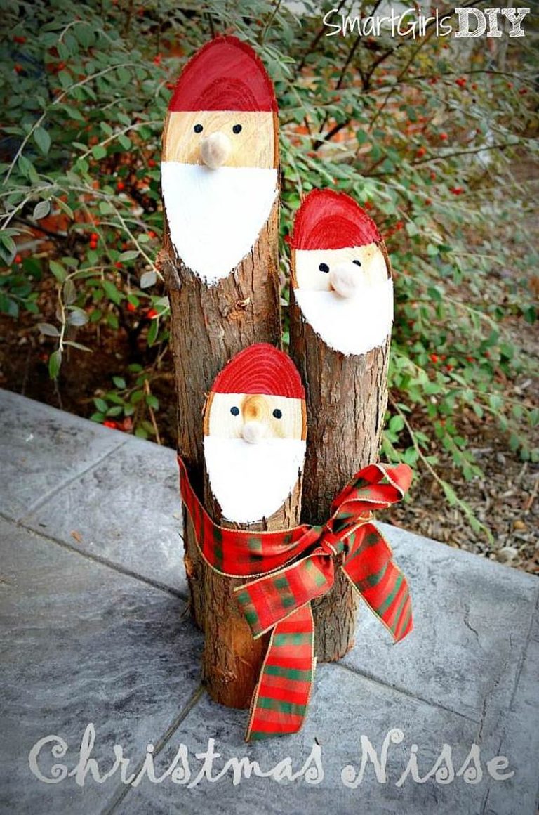 10 Easy DIY Santa Crafts & Ornament Ideas for Christmas