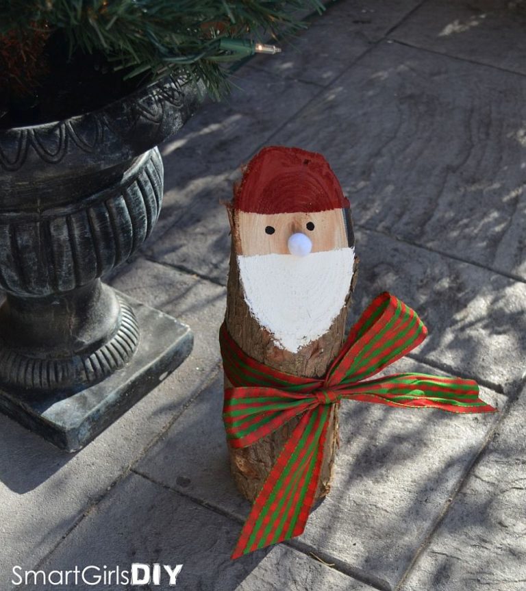 10 Easy DIY Santa Crafts & Ornament Ideas for Christmas