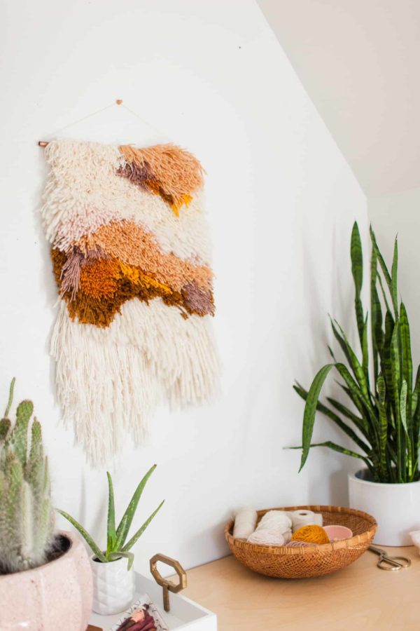 20 DIY Wall Hangings with Modern Flair | Decoist