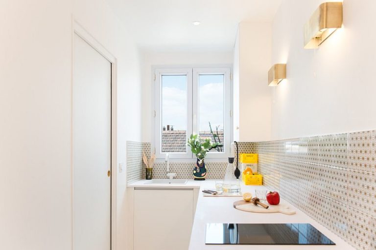 30 Small Kitchen Lighting Ideas that Blend Form with functionality ...
