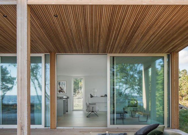 Scenic Views of the Baltic Sea: Modern Summerhouse H in Sweden ...