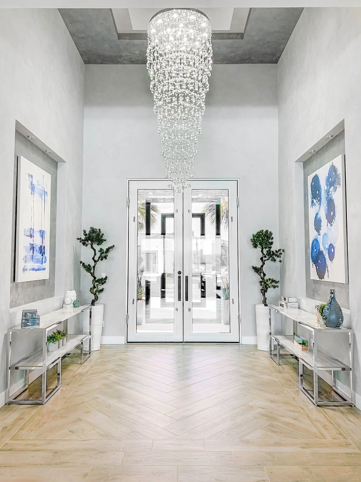 A Grand Welcome: Dramatic Entry Ideas that Make an Instant Impact ...