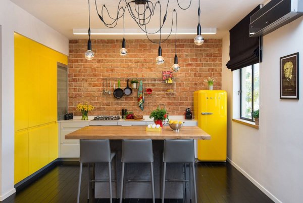 25 Small Eclectic Kitchens Full of Color and Personality | Decoist