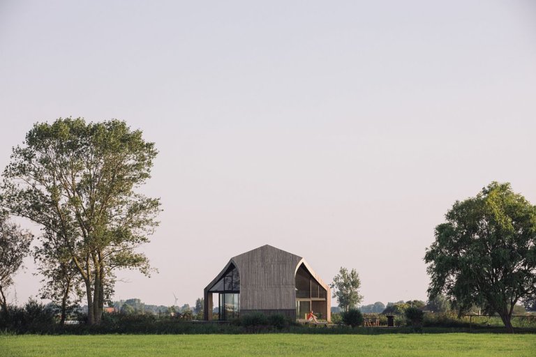 Island Environment and Scenic Views Enliven Mesmerizing Dutch Holiday ...