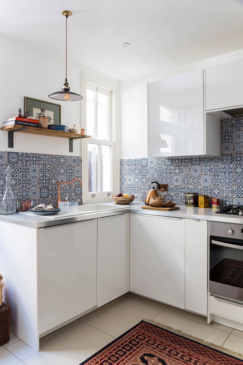 25 Small Eclectic Kitchens Full of Color and Personality | Decoist