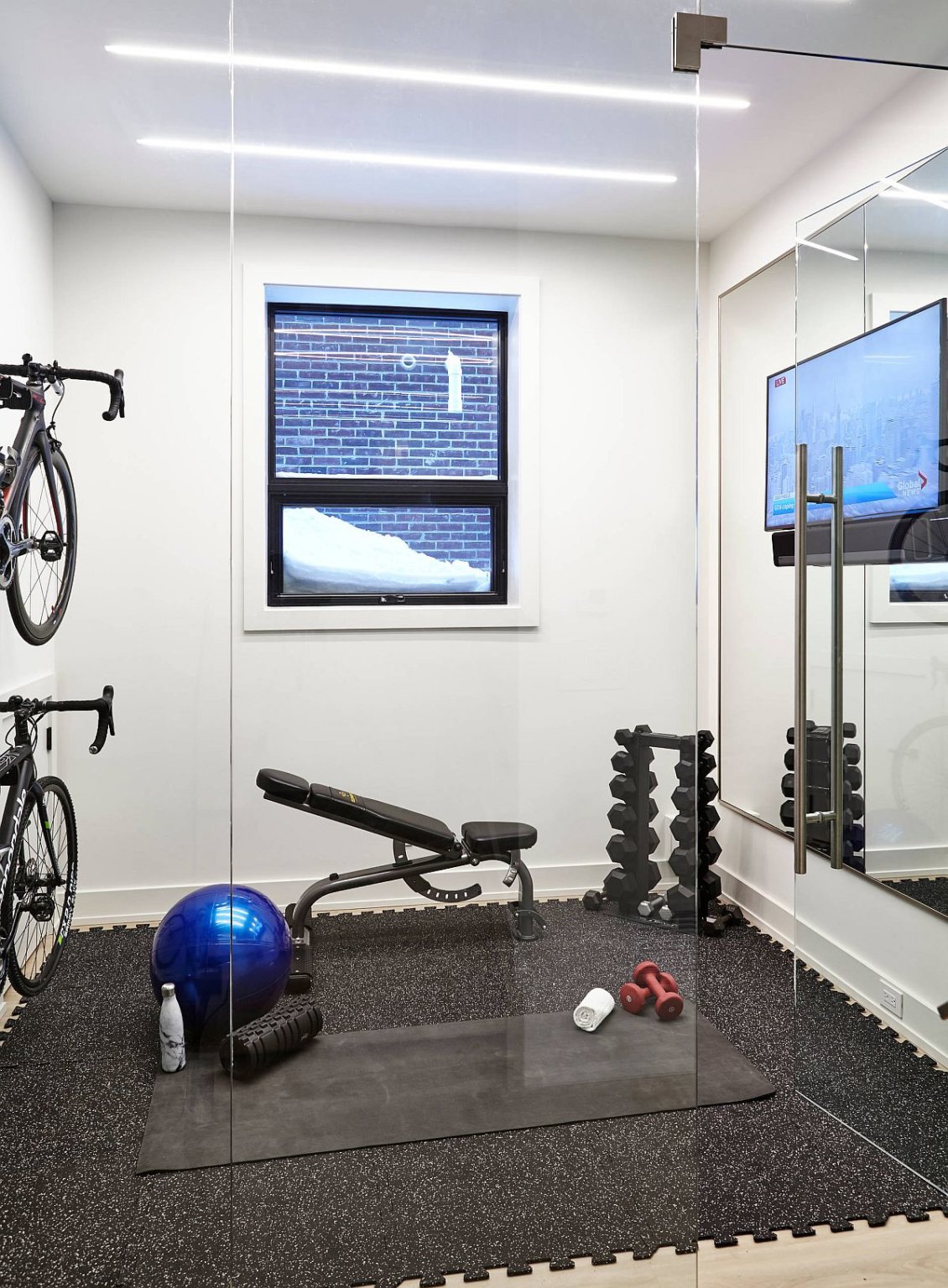 Stay Fit Indoors: How to Create that Perfect Small Home Gym ...