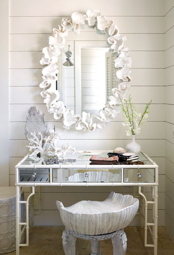 Beautify Your Life with a Vanity Table - Decorizer