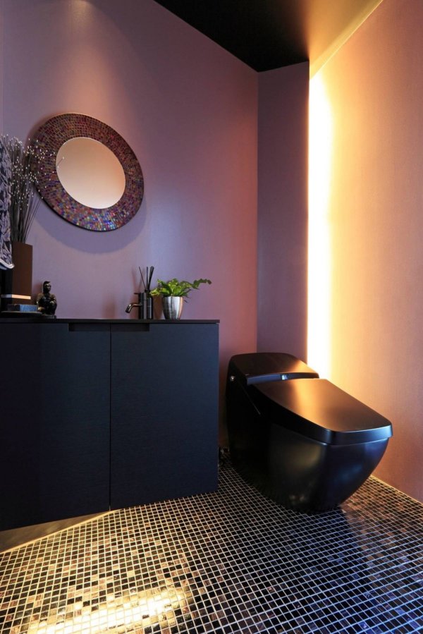 Going Bold: 20 Contemporary Powder Rooms in 10 Spectacular Colors ...
