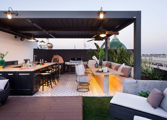 Rooftop Kitchens: Outdoor Dining Experience Served with Style ...
