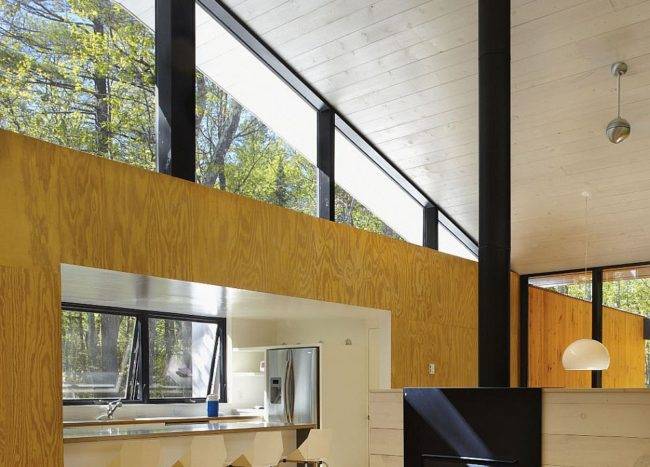 Divine Lighting: 20 Clerestory Windows Bring Green Goodness to Modern Homes