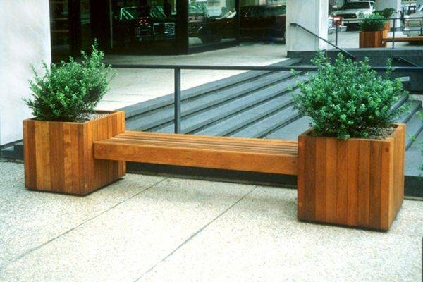 18 Outdoor Planter Ideas for Porches and Front Yards | Decoist