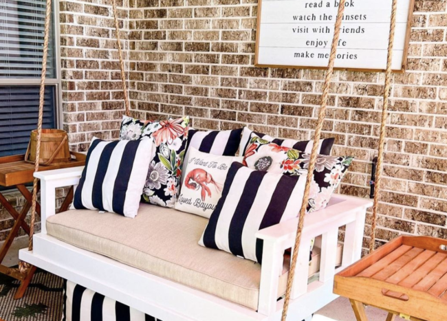 18+ Porch Swing Setups to Inspire Your Next Project | Decoist
