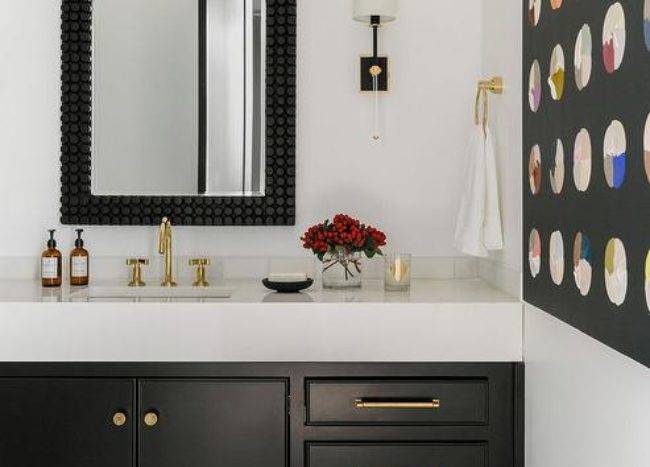 51 Gorgeous Black Vanity Ideas for a Stylishly Unique Bathroom