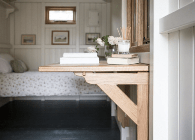 42 Space-Saving Fold Down Desks To Maximize Productivity