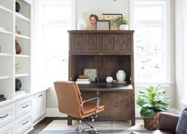 42 Space-Saving Fold Down Desks To Maximize Productivity