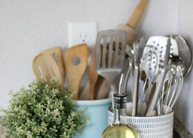 How to Organize Messy Countertops | Decoist