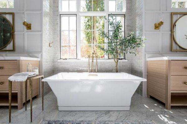 Freestanding Bathtub Design Ideas That Will Work In Any Bathroom [14 ...
