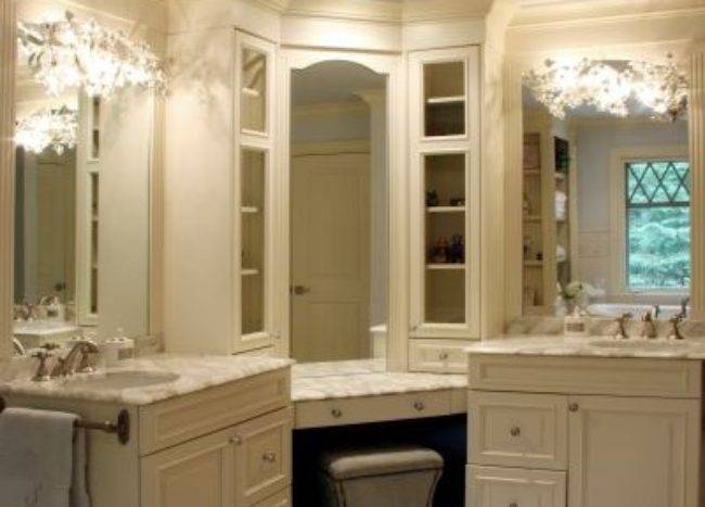 Corner Bathroom Vanity Ideas: 18 Designs for Any Space | Decoist