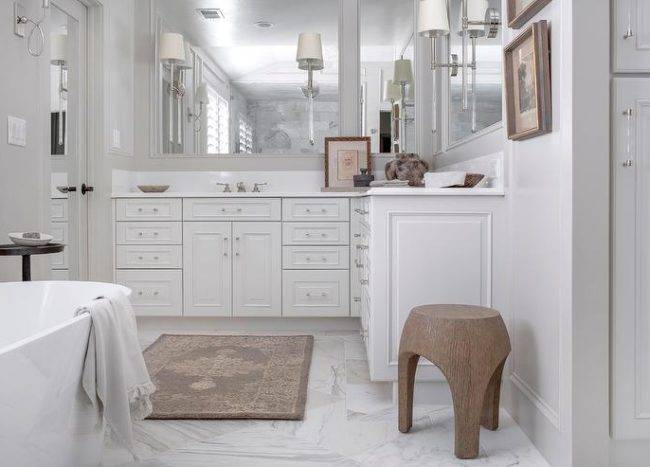 Corner Bathroom Vanity Ideas: 18 Designs for Any Space | Decoist