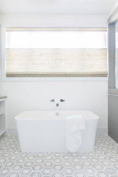 Freestanding Bathtub Design Ideas That Will Work In Any Bathroom [14 ...