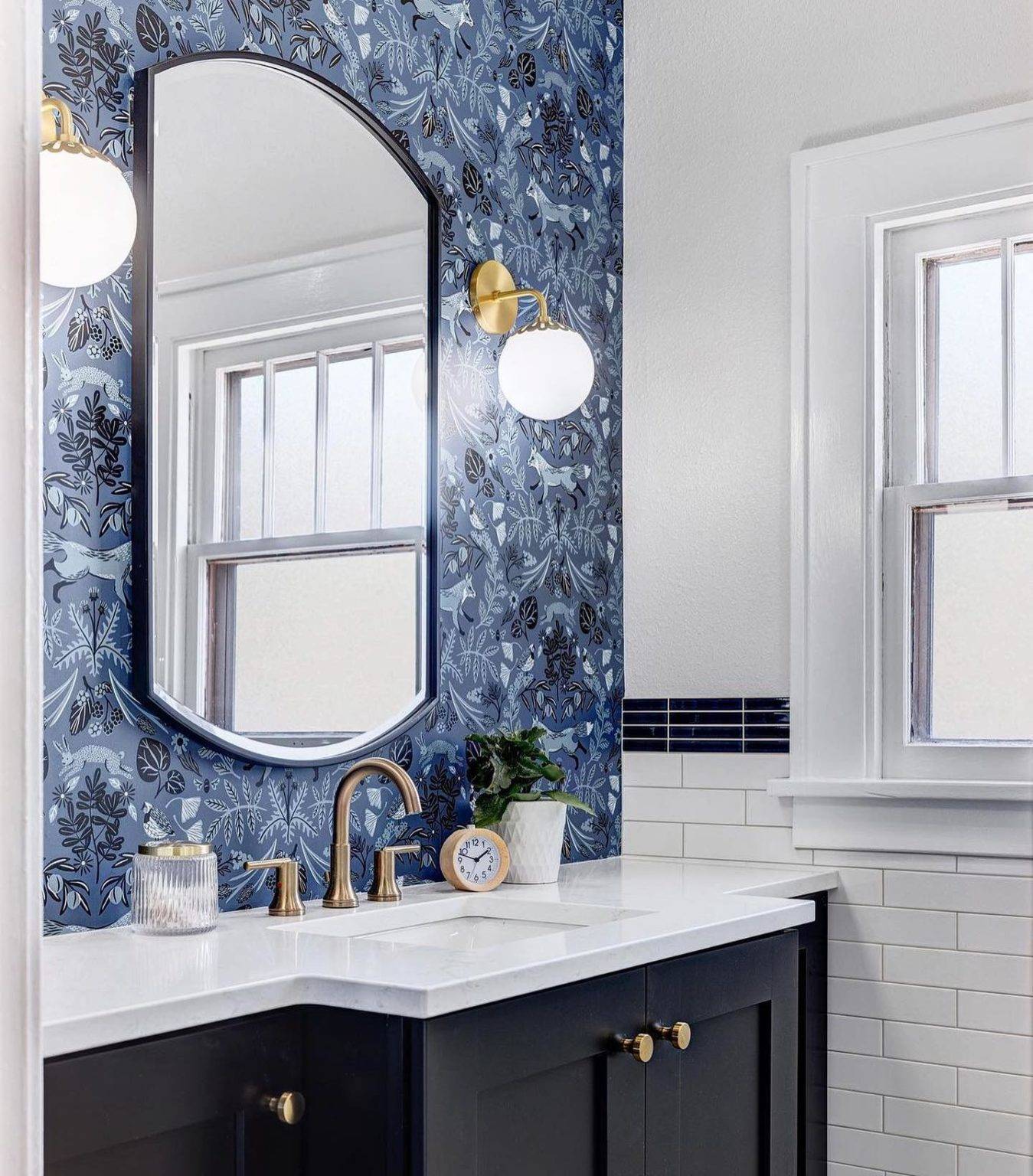 Wallpaper In Your Bathroom: Yay or Nay? - FUTURISTIC ARCHITECTURE