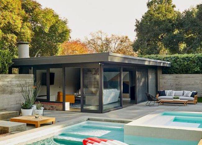 41 Pool House Designs To Complete Your Dream Backyard Retreat