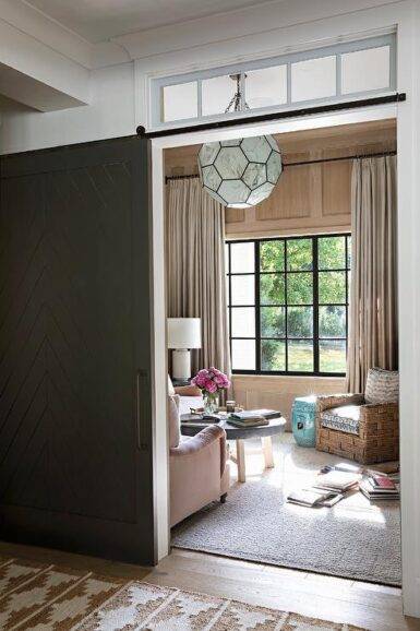The Ultimate Guide to Transom Windows: Tips for Decor and Design ...