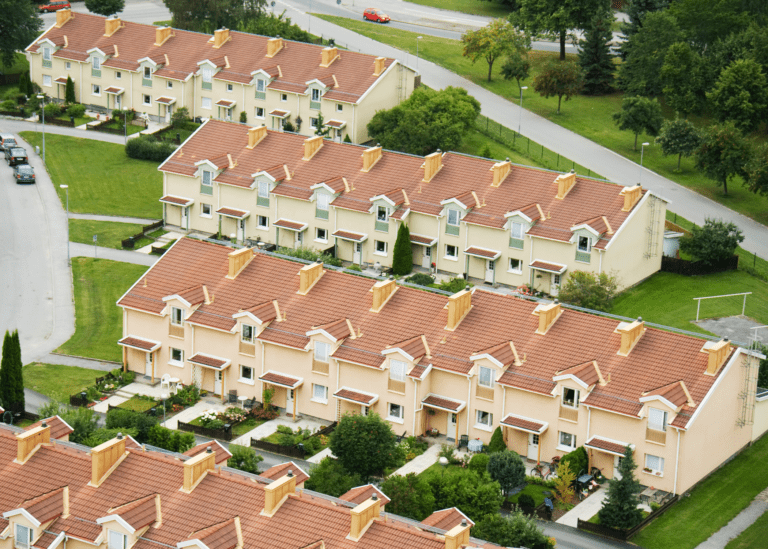 What Is a Row House? Exploring the Charm and History of Urban Living ...